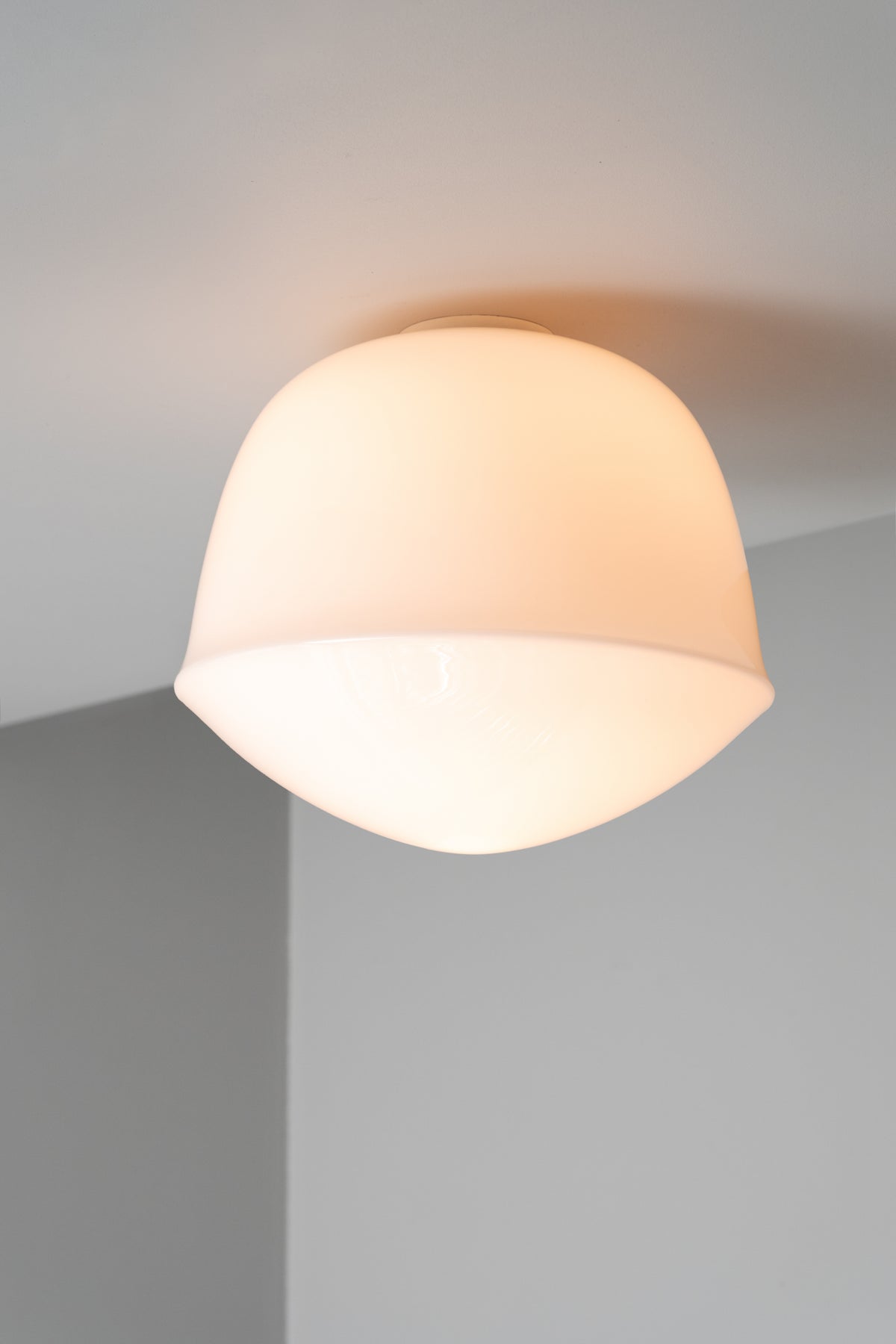 Contour Ceiling/Wall– Hut K